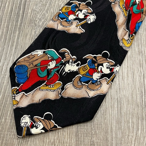 Disney | Accessories | Disney Mickey Mouse Goofy Mountain Climbing J4 ...